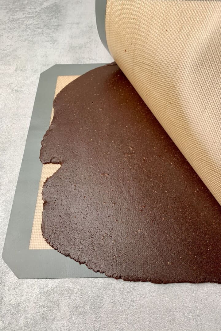 Salted caramel Chocolate Tart - Spatula Desserts