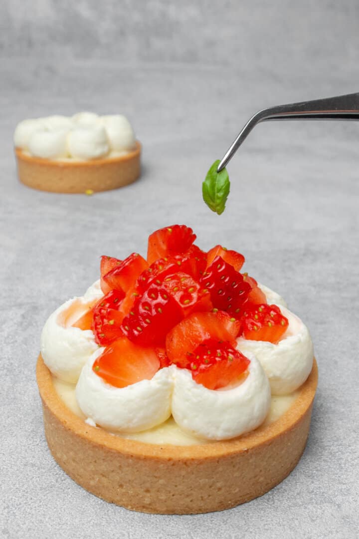Mini Strawberry Custard Tarts - Spatula Desserts