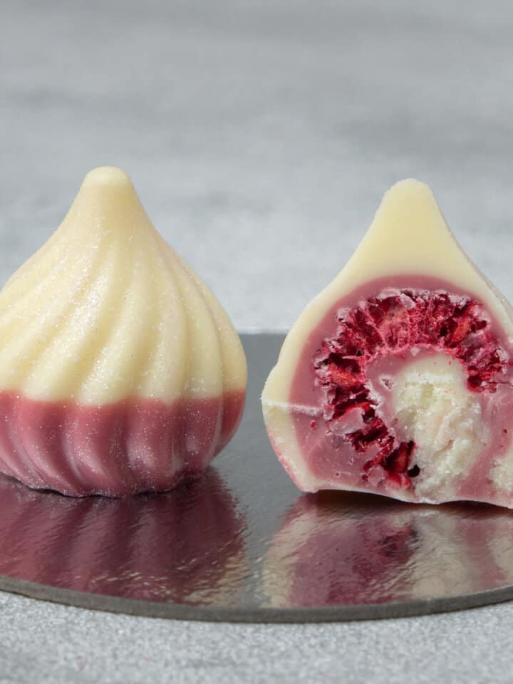 Baked Raspberry Donuts with Raspberry glaze - Spatula Desserts