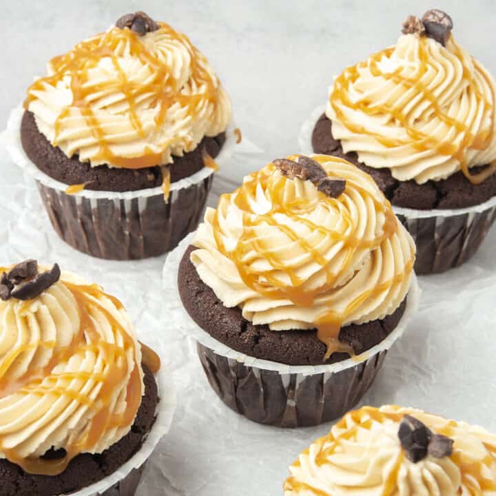 Chocolate Caramel Cupcakes - Spatula Desserts