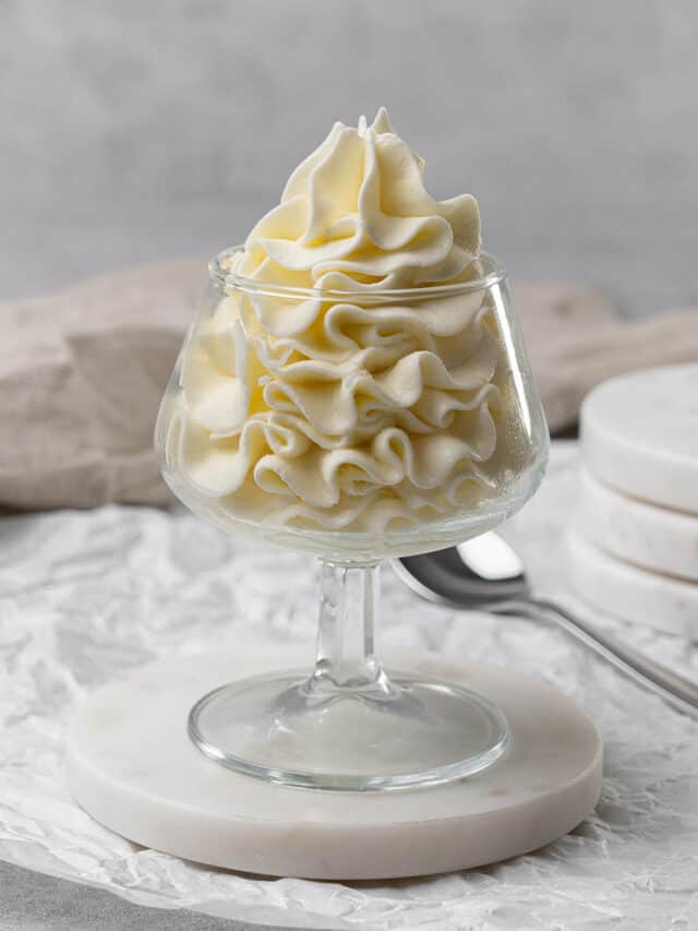 Bavarian Cream (Crème Bavaroise) - Spatula Desserts