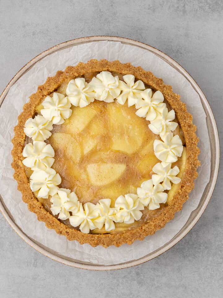 Double Layer Pumpkin Pie (VIDEO) - Spatula Desserts