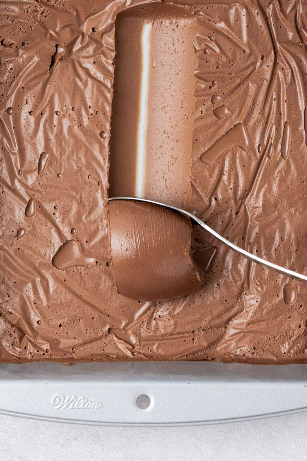 Chocolate Cremeux (VIDEO) - Spatula Desserts