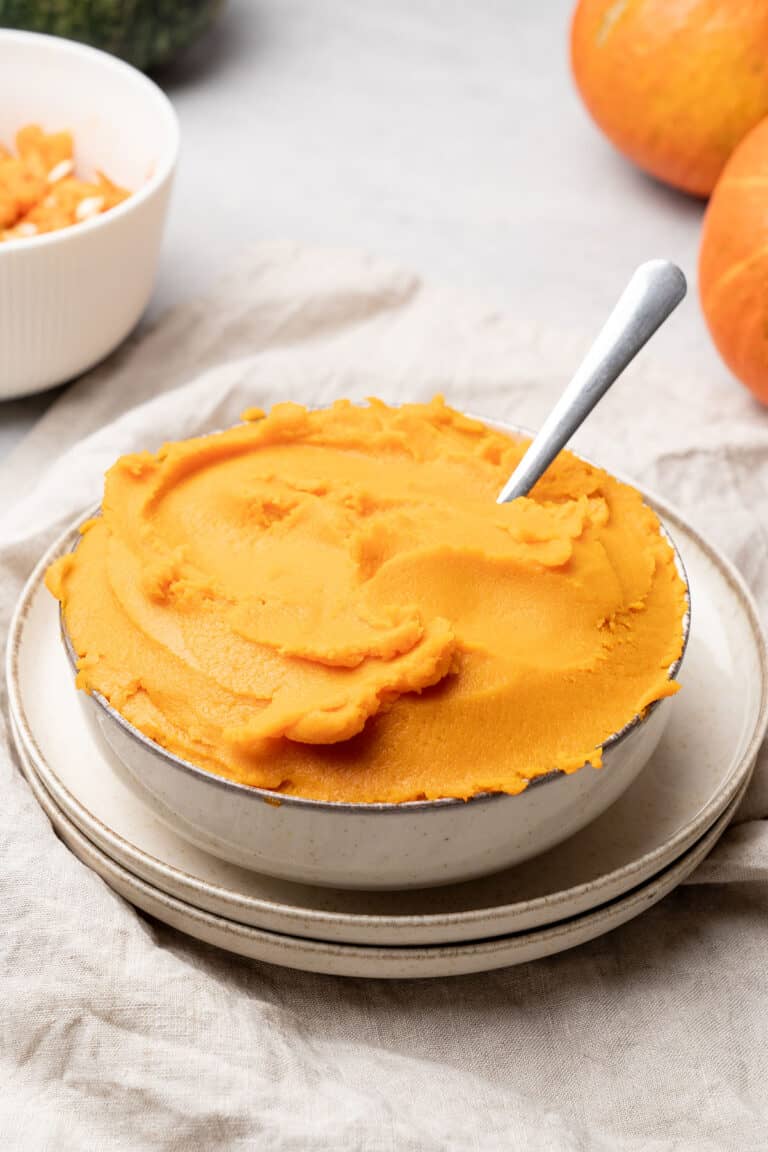How to make pumpkin puree from scratch - Spatula Desserts