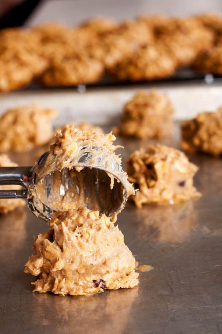 Why Are My Cookies Flat? And Learn How To Fix Them! 14 reasons & how to ...