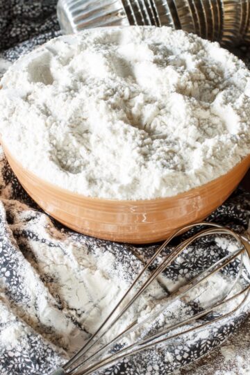 How to store Flour long term - Spatula Desserts