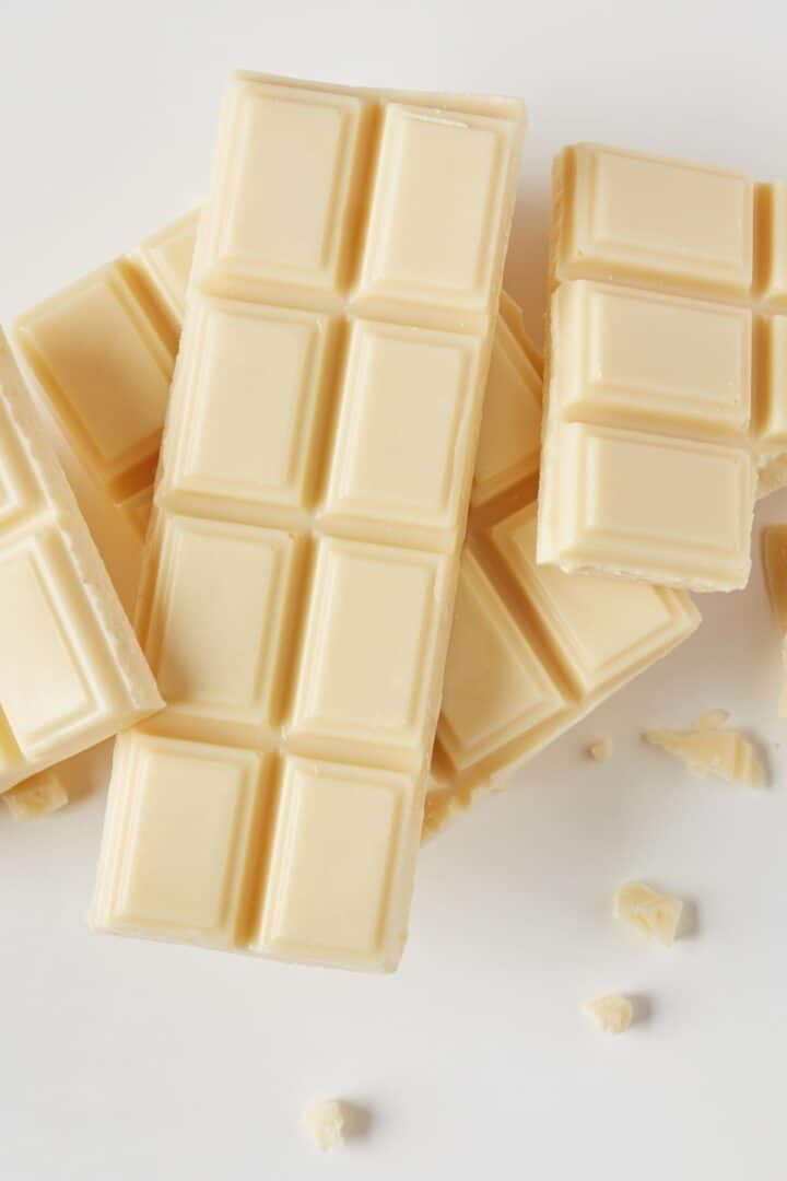 What is White Chocolate (Ultimate Guide) - Spatula Desserts