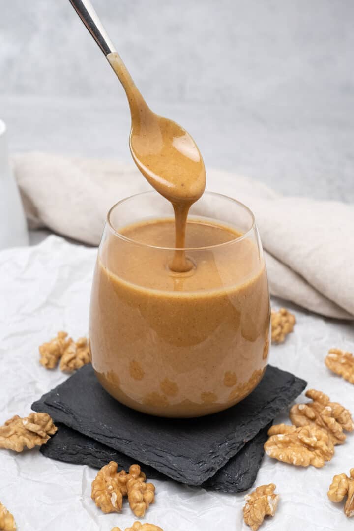 How to make Walnut Butter - Spatula Desserts