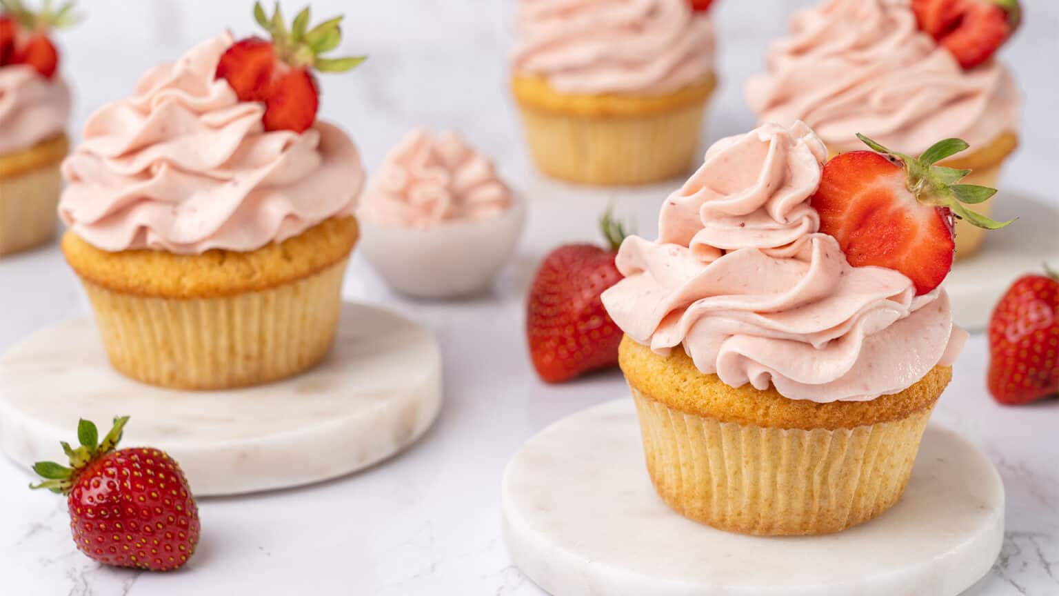 24 Summer Desserts You'll Kick Yourself for Not Making Sooner - Spatula ...