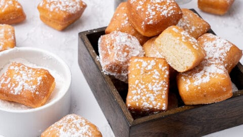 Beignets - Spatula Desserts