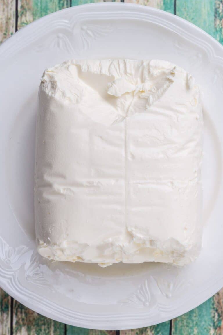 How To Soften Cream Cheese (5 ways) - Spatula Desserts