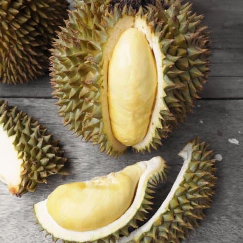 What Is Durian Fruit & What Does It Smell Like (Ultimate Guide ...