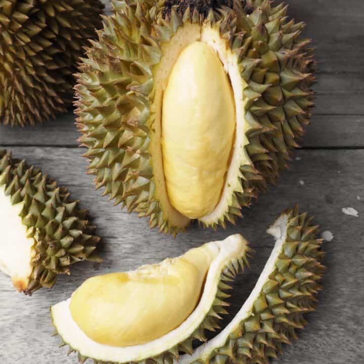 What Is Durian Fruit & What Does It Smell Like (Ultimate Guide ...