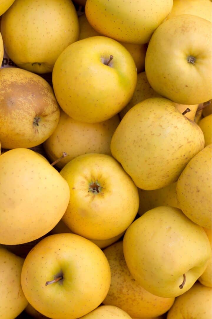 Top 35 Best Yellow Fruits - Spatula Desserts