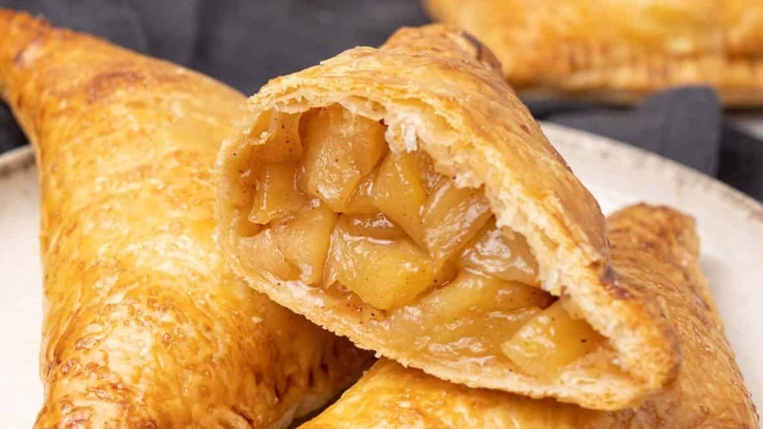 Best Puff Pastry Desserts That’ll Stand Out at Any Holiday Party ...