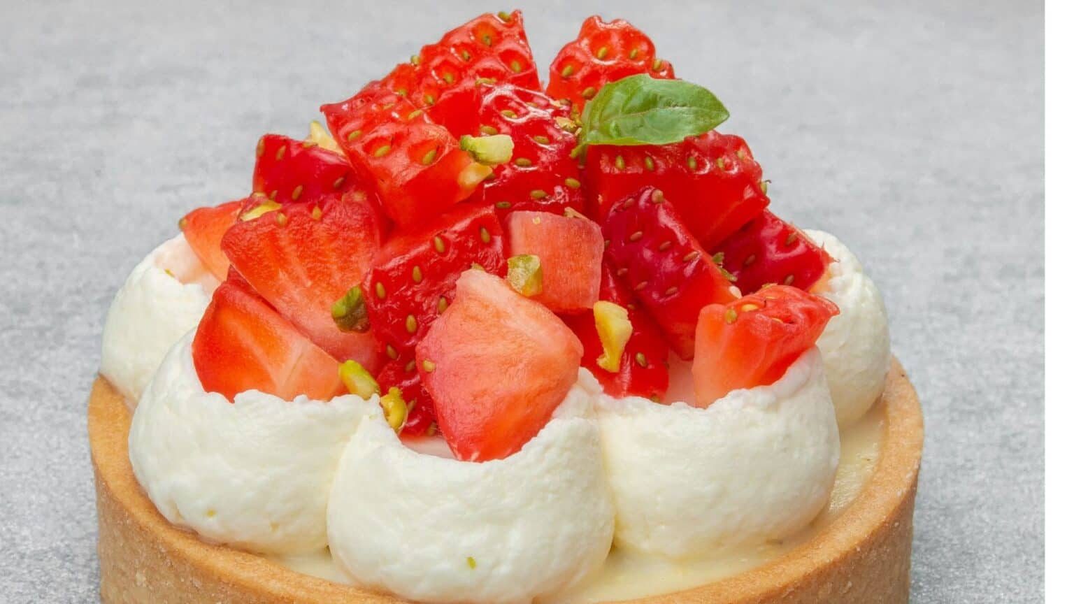 28 Easy & Tasty Strawberry Desserts That Aren't Just Shortcake ...