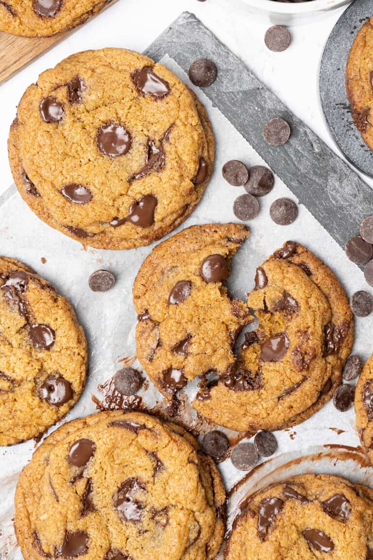 Why Are My Cookies Flat? Learn How To Fix Them! 14 reasons & how to fix ...