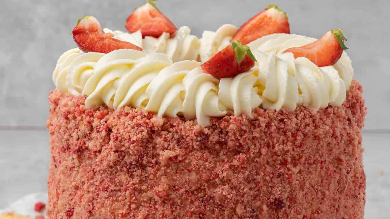 28 Easy & Tasty Strawberry Desserts That Aren't Just Shortcake ...