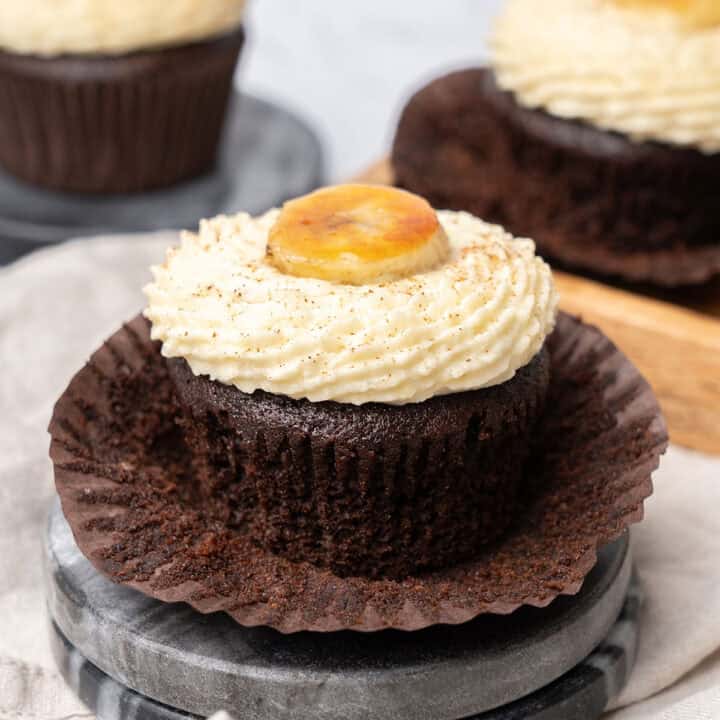 50+ Best Unique Desserts From Baklava Cheesecake to Tiramisu Brownies ...