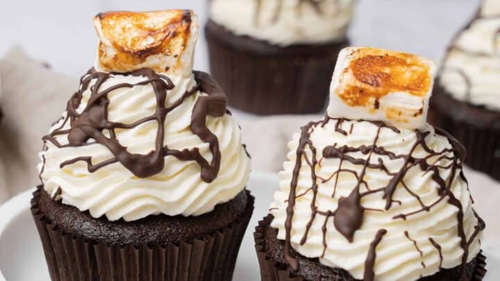 26 Dangerously Good Chocolate Desserts You'll Want to Devour Before ...