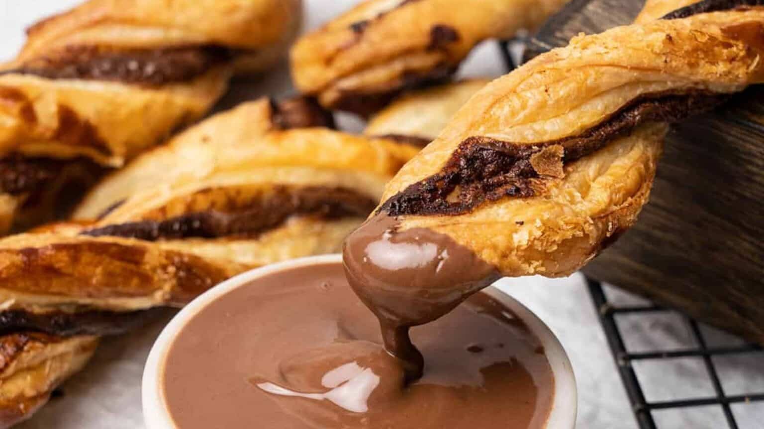 24 Warm, Comforting Desserts You'll Want to Make Again and Again ...