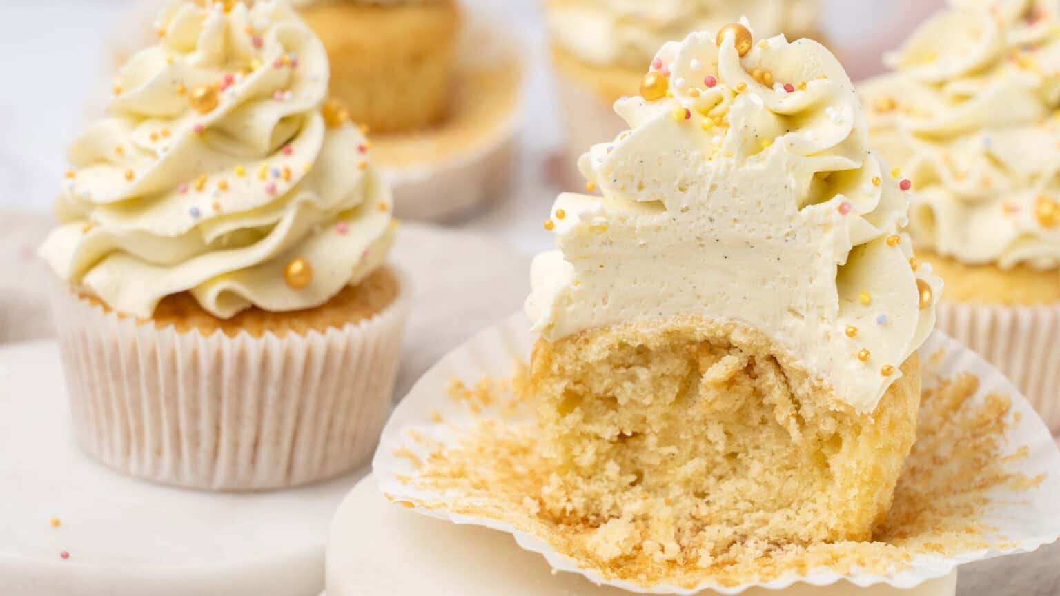 21 Homemade Cupcakes That Look Impressive Without Being Complicated ...