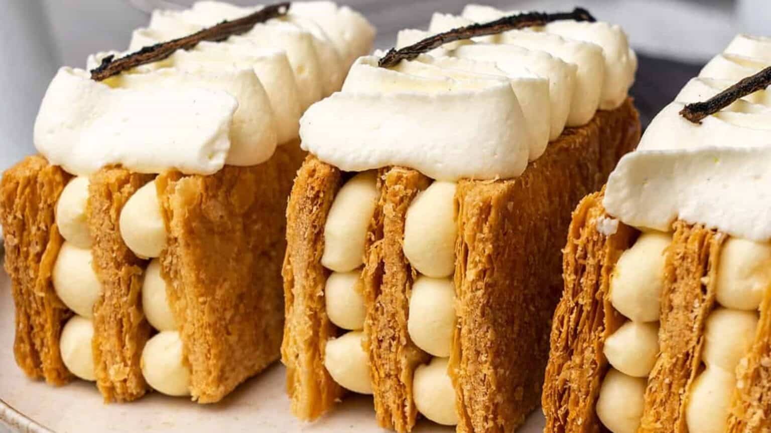 25 Stunning Valentine’s Day Desserts That Look Almost Too Good To Eat ...