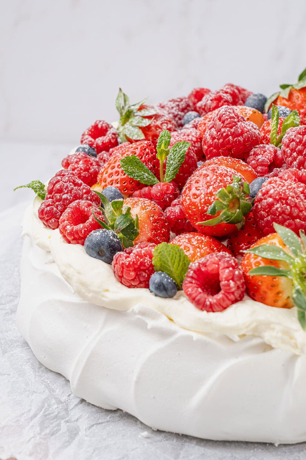Pavlova Cake - Spatula Desserts