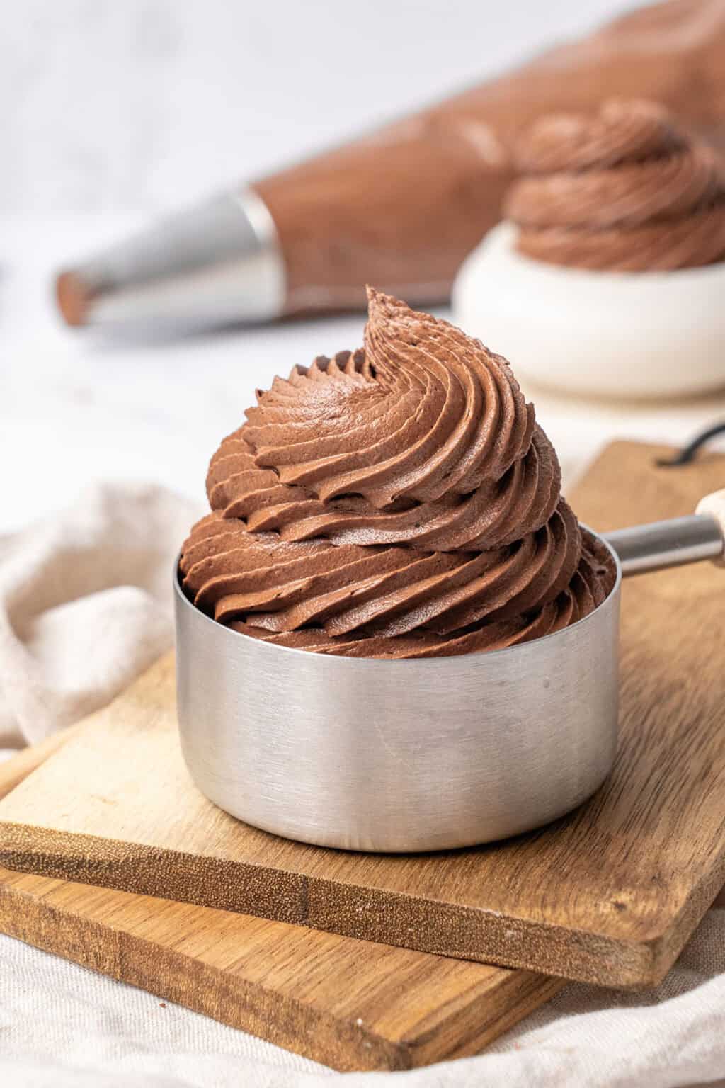 Chocolate Fudge Frosting - Spatula Desserts
