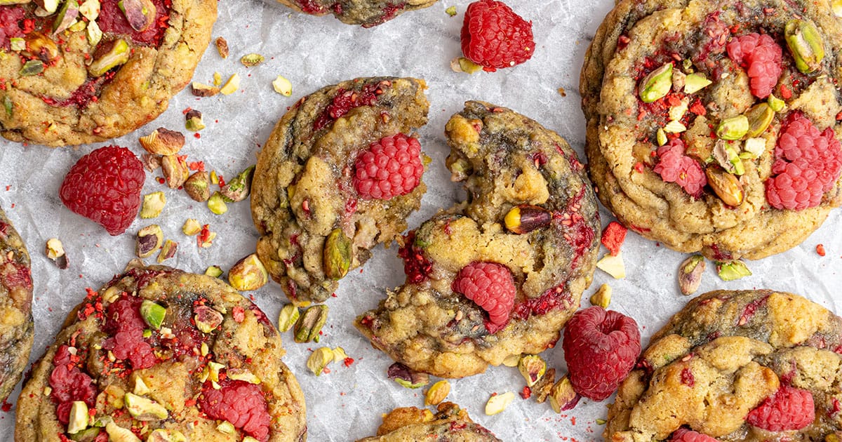 Raspberry Pistachio Cookies recipe - Spatula Desserts