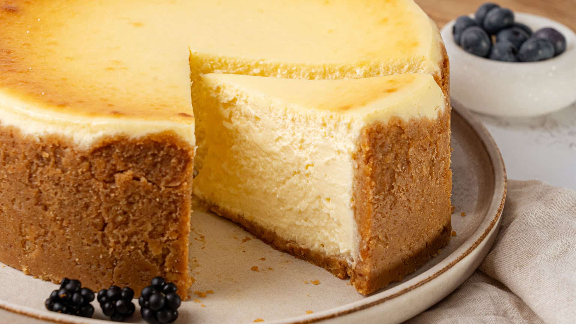 20 Popular Cheesecake Recipes That Never Last Long in the Fridge ...