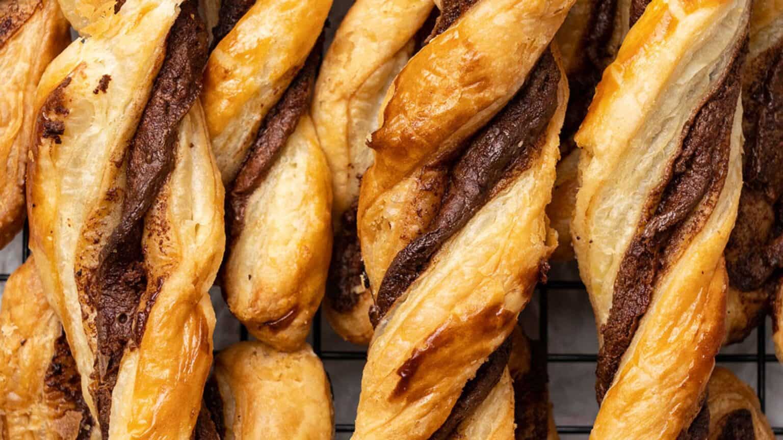 15 Puff Pastry Desserts So Easy They Feel Like Cheating - Spatula Desserts